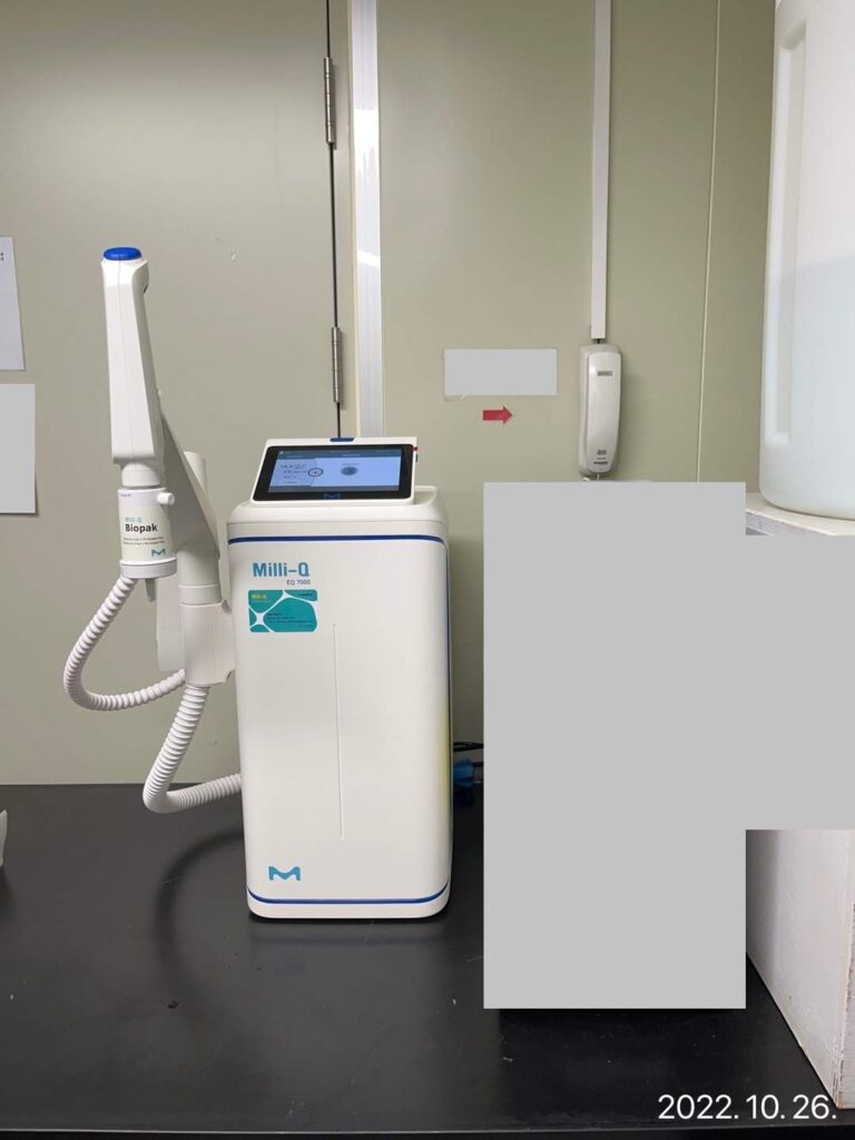 초순수 제조장치(3차수) Milli-Q® EQ 7000 + Biopak 설치사례 - 제네시스 바이오